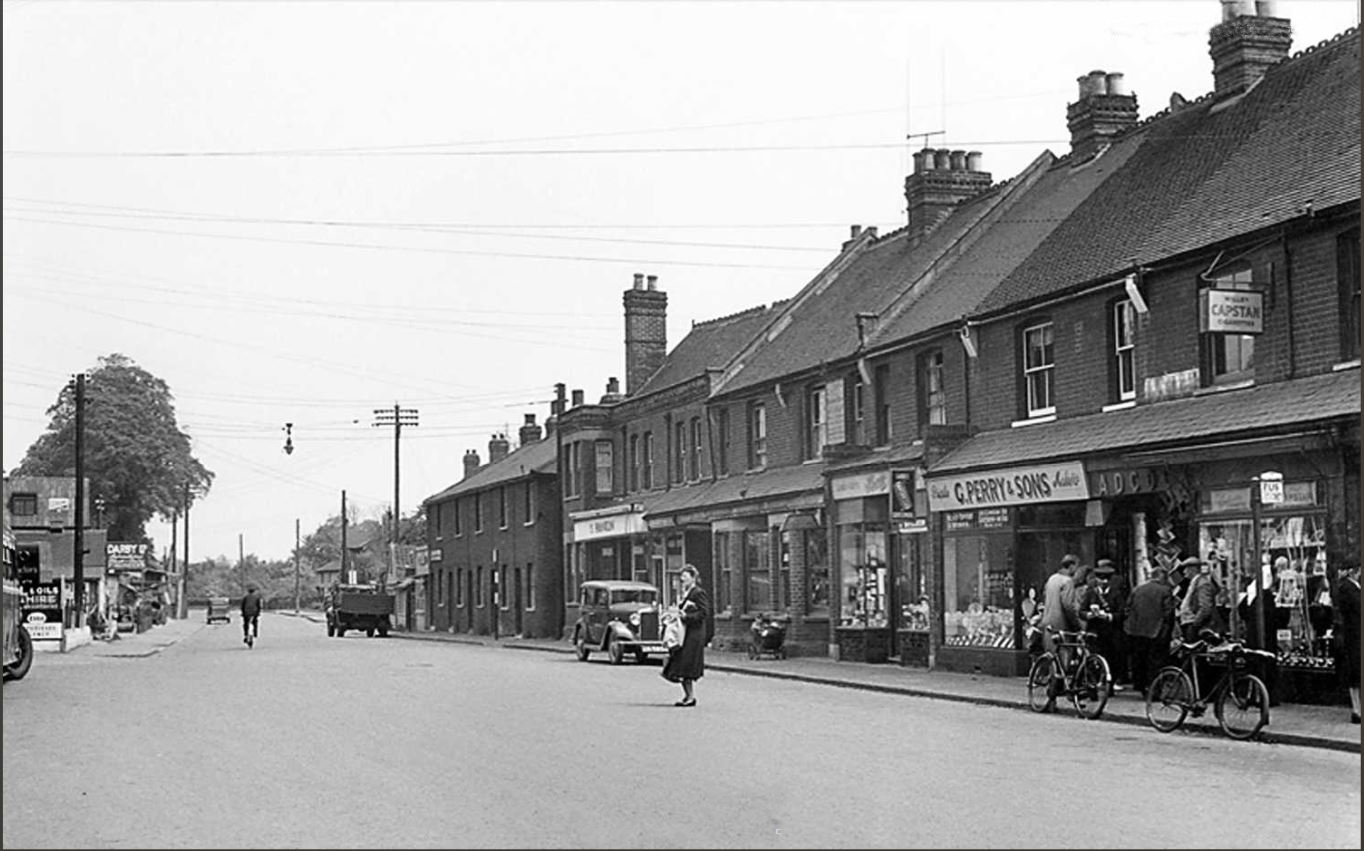 The Broadway by the Swan | The town centre | Wickford Community Archive